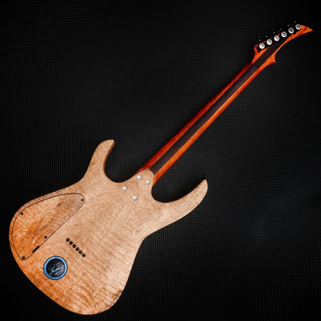 Balkatora Lightning – Lionheart Guitars